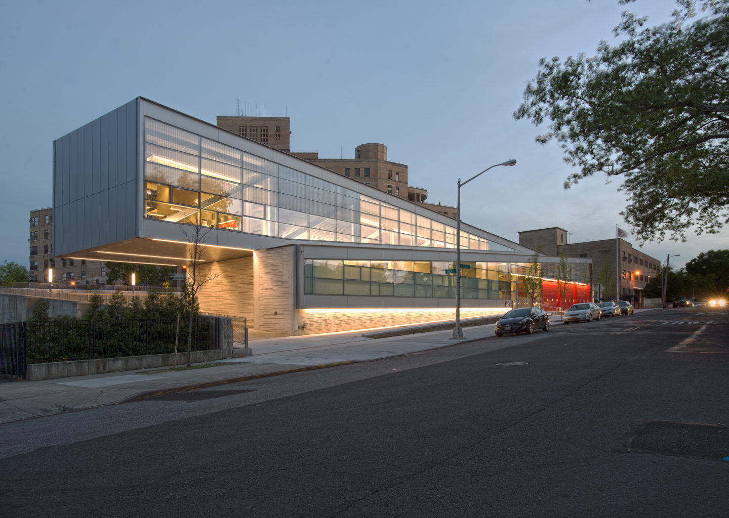 FDNY Emergency Medical Station (EMS) 50 at Queens Hospital - LiRo