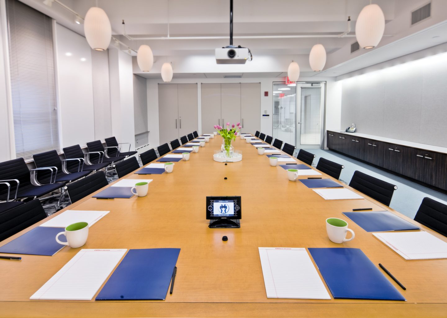 Settlement Health Administrative Offices - LiRo