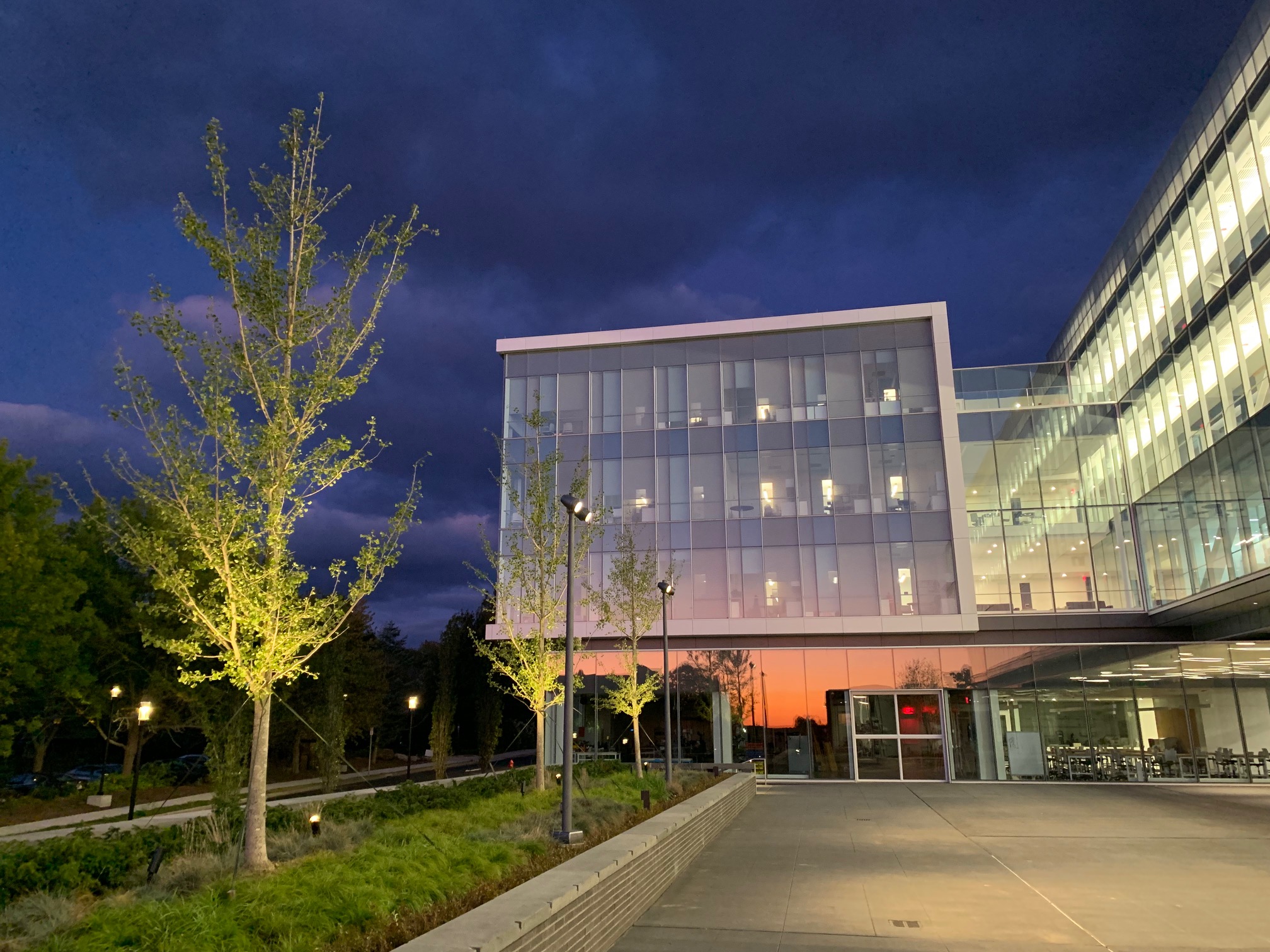 University of Rhode Island's New Engineering Building - LiRo